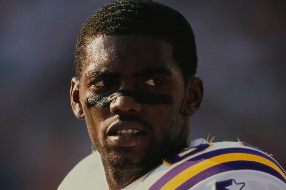 Randy Moss Committed A ‘Disgusting Act’ On This Day In 2005 - NewsBreak