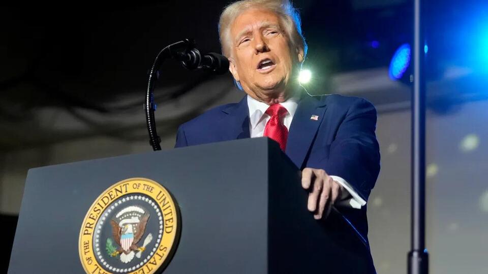 Speaker Mike Johnson invites Trump to deliver address to Congress ...