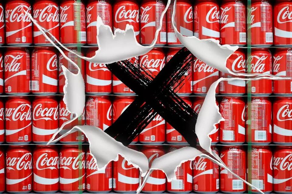 Uh-Oh! 10,000 Cans of Coca-Cola Recalled for a Disturbing Reason ...