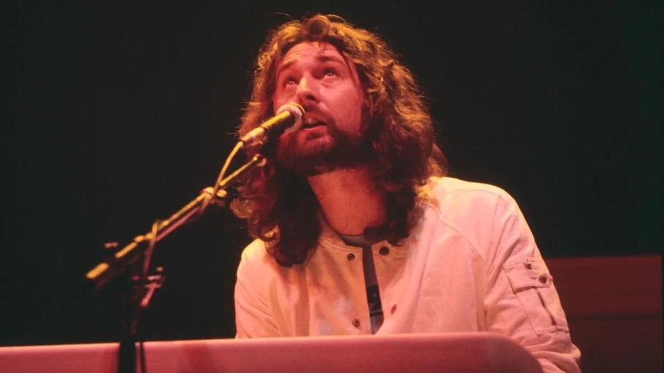 Rick Davies, Supertramp Co-Founder and Frontman, Dead at 81 - NewsBreak
