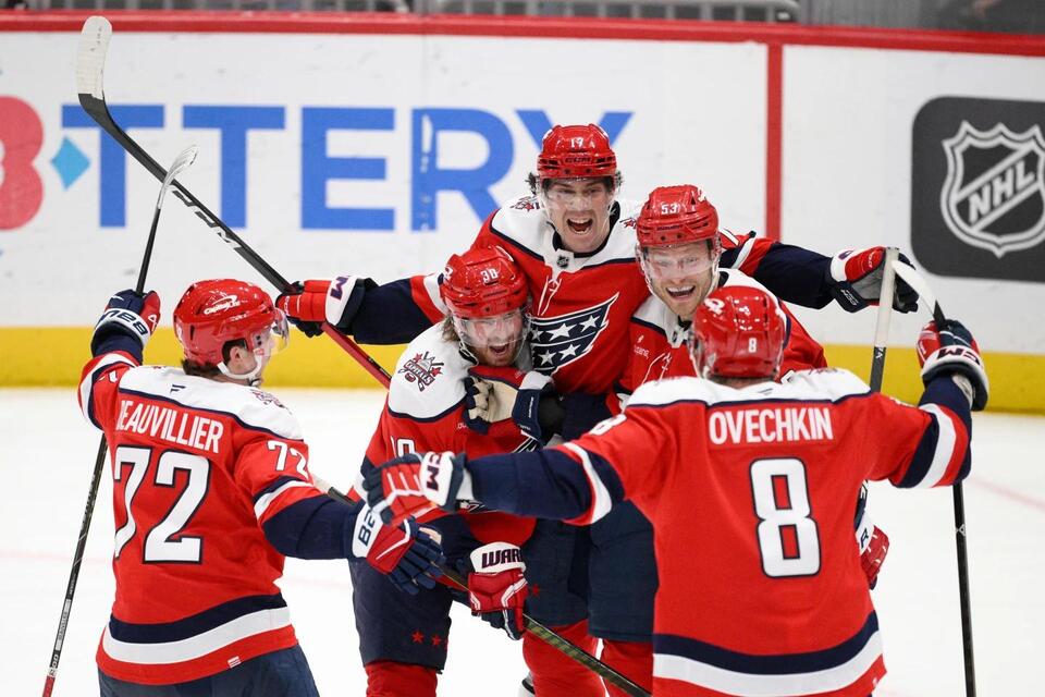 Capitals' coach Carbery after big third-period rally: 'We showed a ton ...