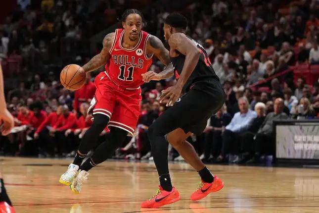 Heat dump Bulls on Jimmy Butler buzzer beater - NewsBreak