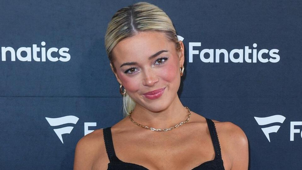 Livvy Dunne’s Lacy Cami Top at Super Bowl Party Boasts a Fun Twist ...