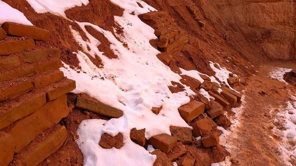 Multiple mudslides force full Navajo Loop Trail closure at Bryce Canyon ...
