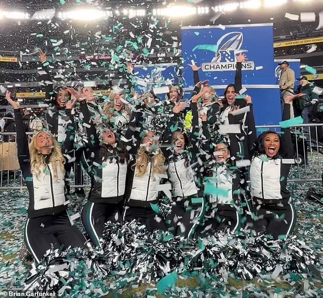 I'm an Eagles cheerleader... here is everything you need to know about ...