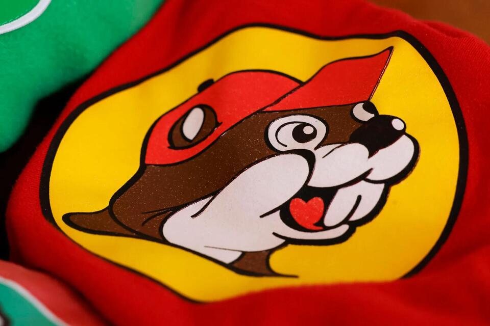 Evers budget includes $6 million to pave the way for DeForest Buc-ee’s ...