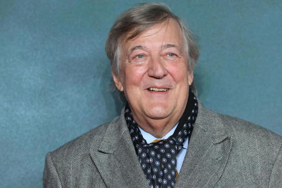 Who is Stephen Fry’s husband, Elliott Spencer? Age difference, career ...