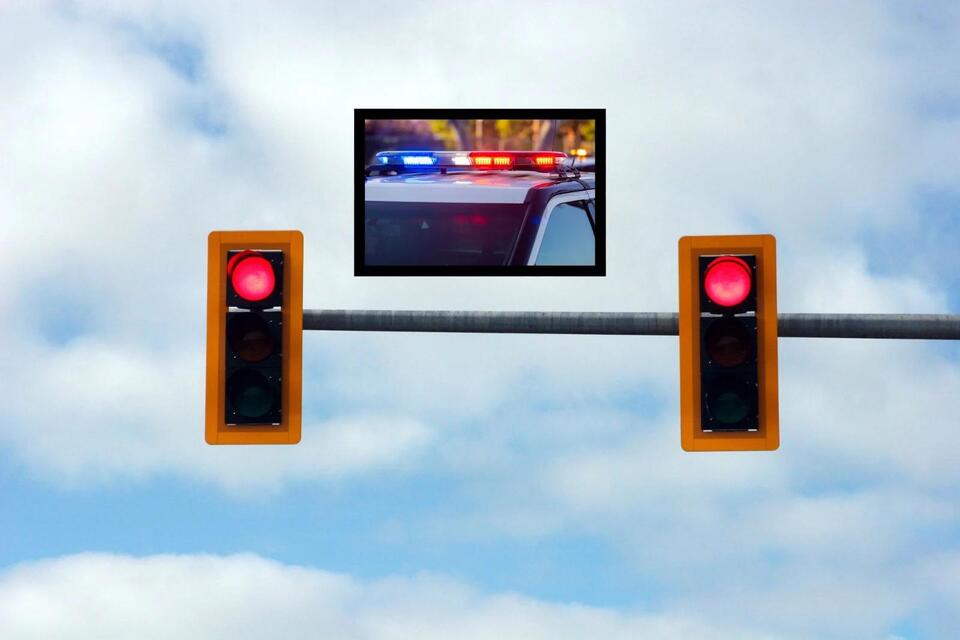 Is it Legal to Run a Red Light in Maine to Let Emergency Vehicles Pass ...