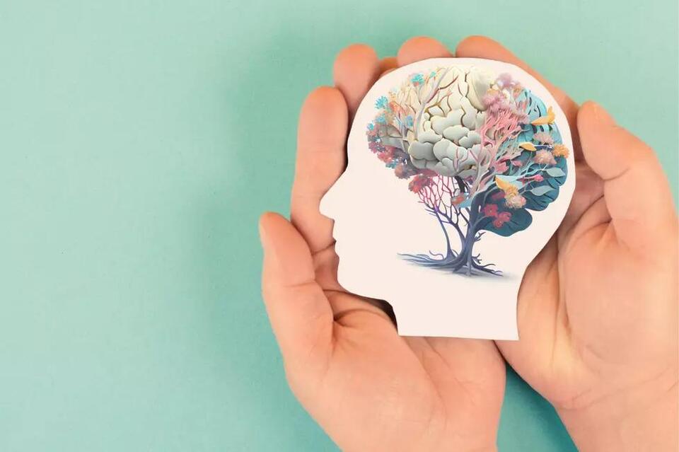 Why the Simple Act of Humming Is Amazing for Our Mental Health - NewsBreak