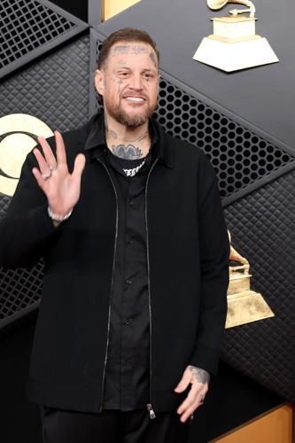 Jelly Roll shows off 300-pound weight loss at 2026 Grammys - NewsBreak