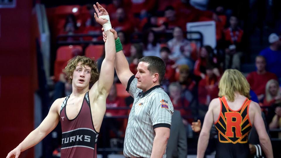 IHSA wrestling state finals 2025: Every championship match result at ...