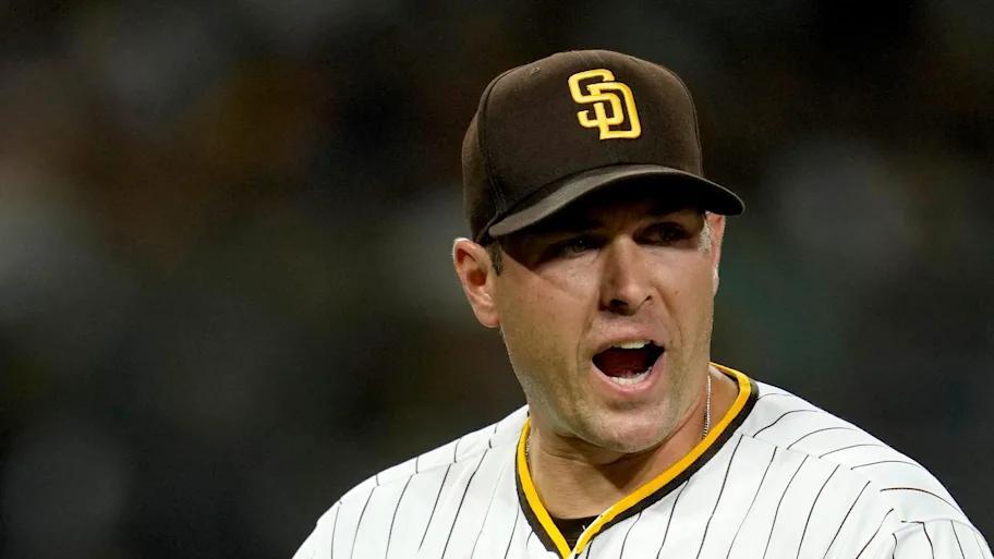 New Padres Manager Has Already Visited 5 Players Personally in the ...