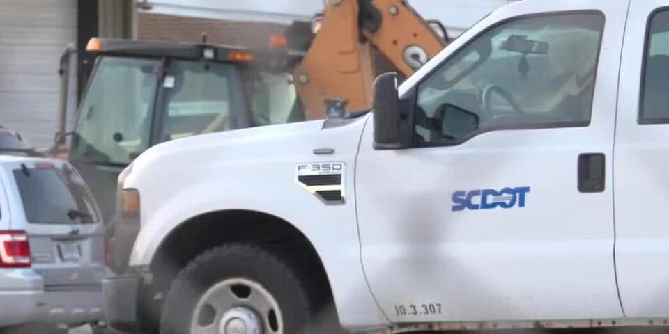 Former SCDOT officials indicted on corruption charges involving ...