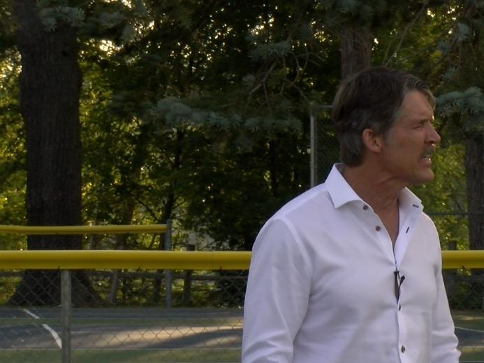 Eric Hovde visits Eagle River on statewide campaign tour