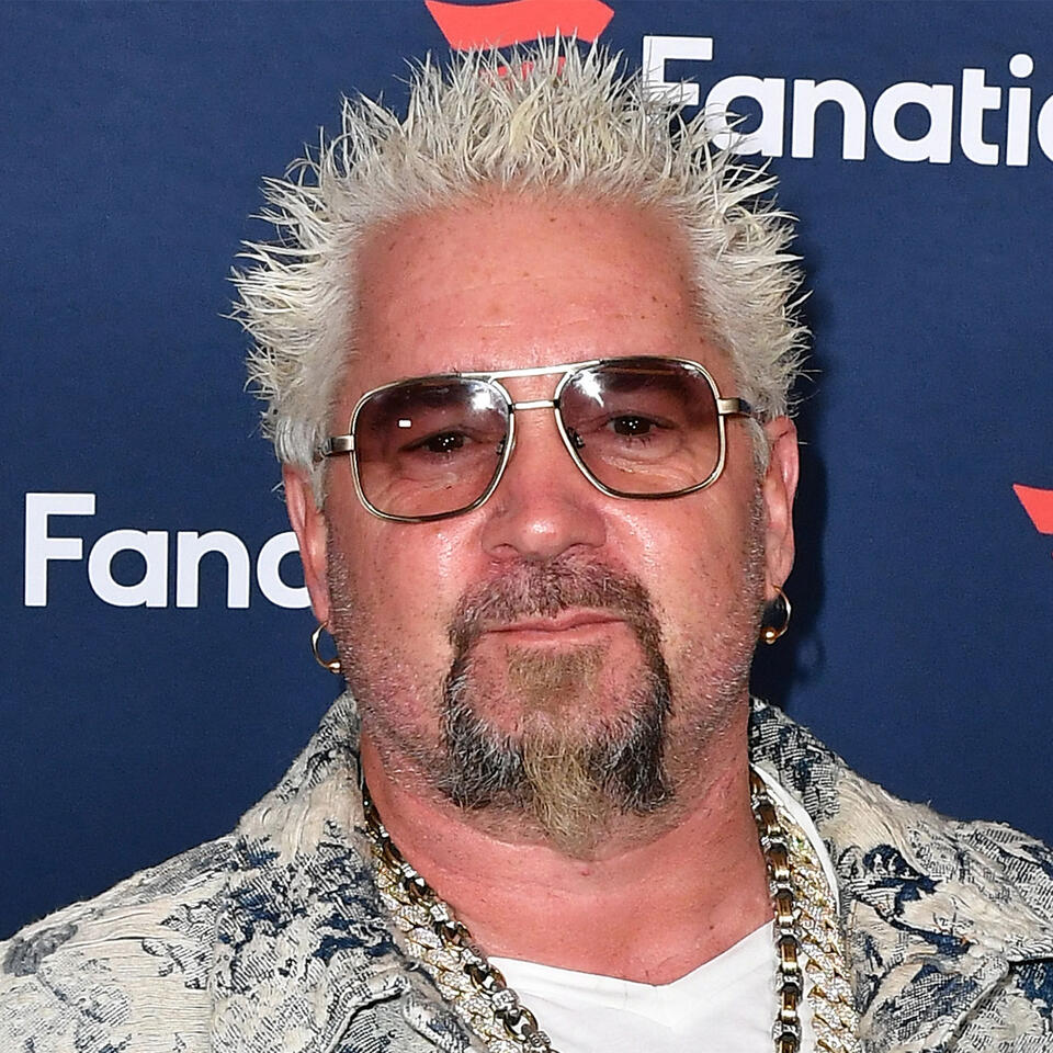 Guy Fieri Shows Off His 30-Lb Weight Loss After Intermittent Fasting ...