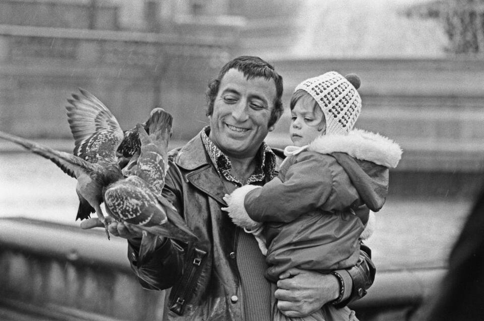 In Memory of Tony Bennett: Tony Bennett's Service in World War II ...