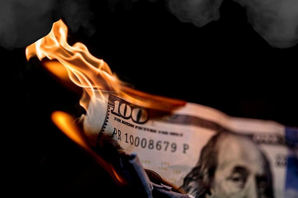 Is it Illegal to Burn Money Even if It Belongs to You? - NewsBreak