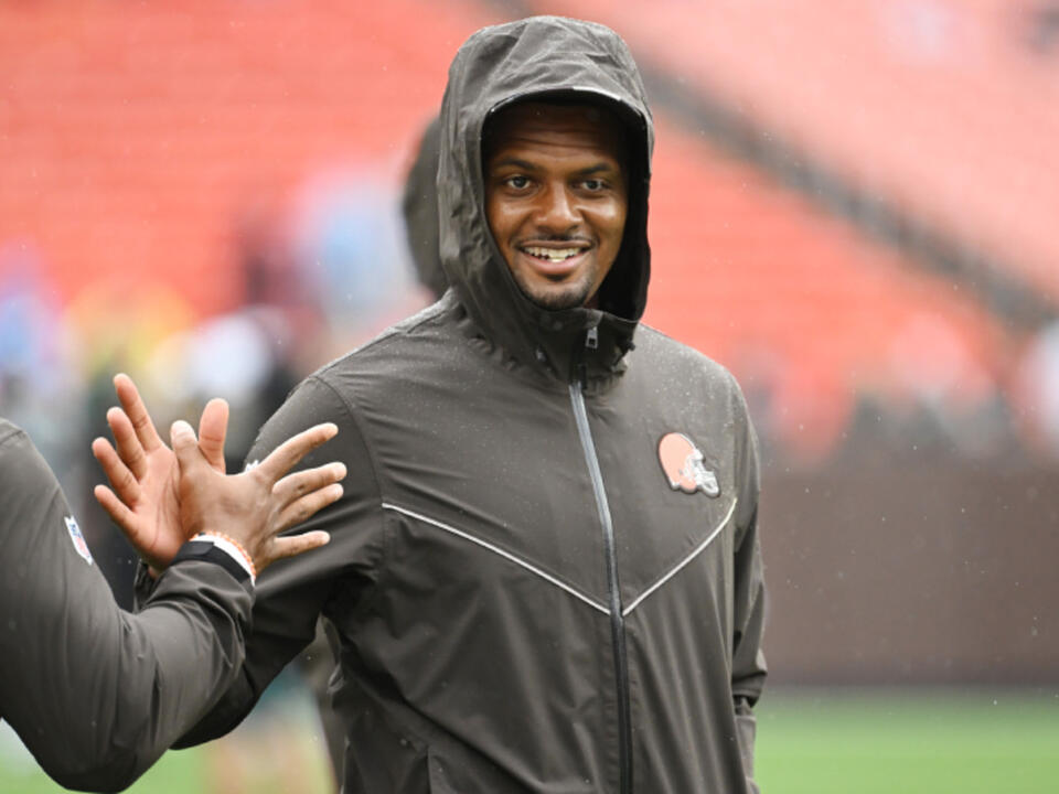 Deshaun Watson Issues Bold Message With New Massive Tattoo