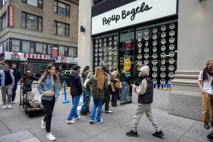 This Viral Bagel Chain Could Be Worth $300 Million After Tiger Global's ...