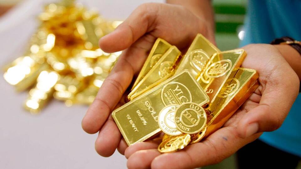 Morgan Stanley resets gold price target for rest of 2026 - NewsBreak