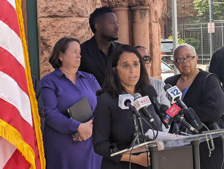 Lamont, residents pressure CT regulators to pause vote on controversial ...
