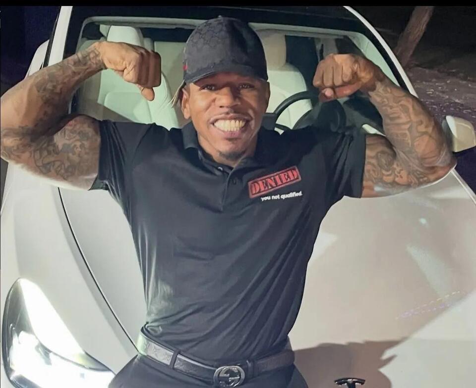 Who is Aaron the Plumber? Real name and all we know as Ray J’s security guy reportedly spits on ...