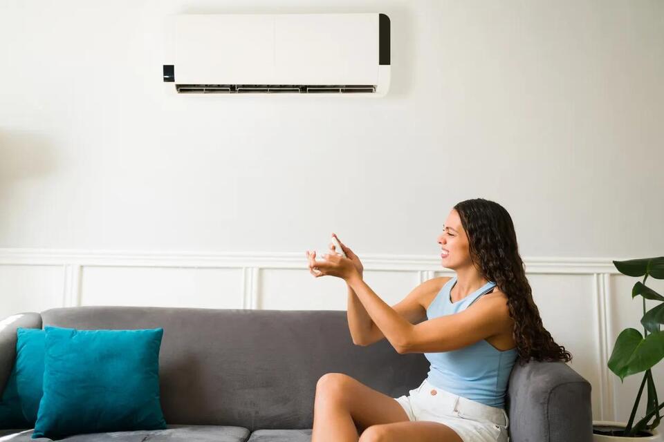 Why Is My AC Unit Buzzing Every Few Minutes? - NewsBreak