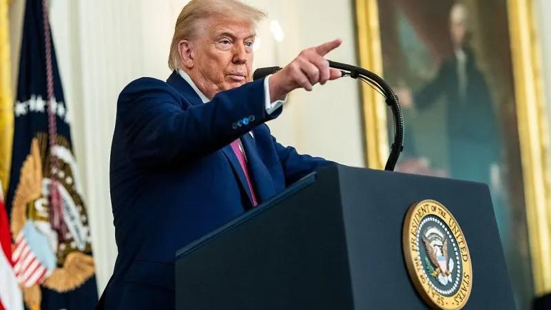 White House fires back at DC insider who tears Trump apart with ...