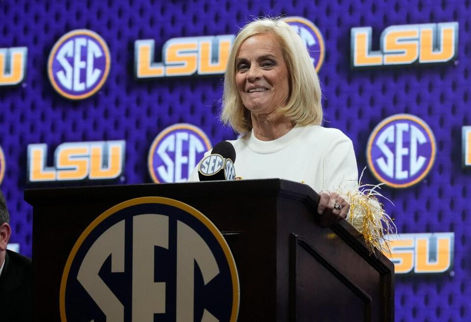 LSU's Kim Mulkey "heartbroken" after hearing news of athletic director ...