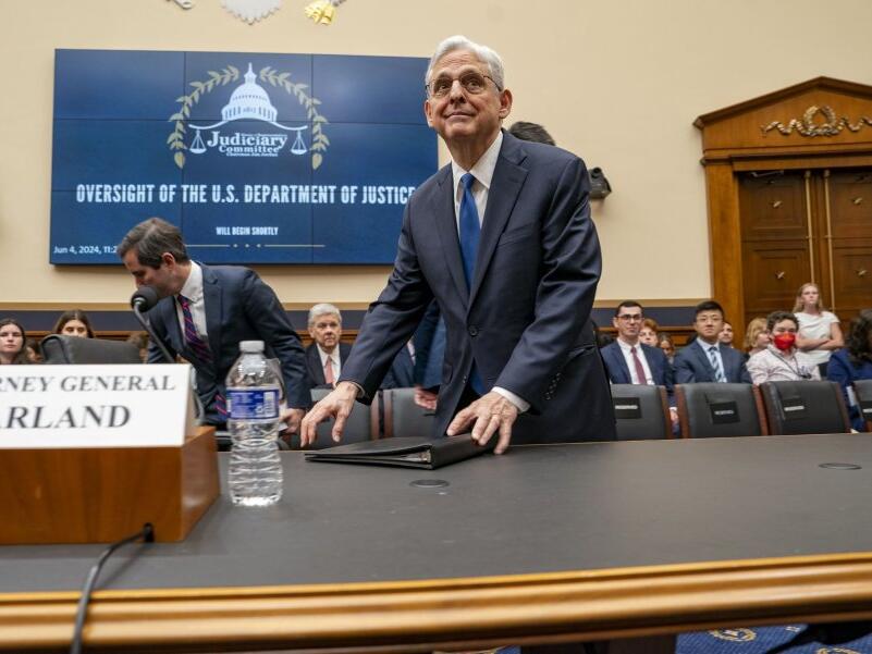 Speaker Johnson seeks court order after DOJ won't prosecute AG Garland
