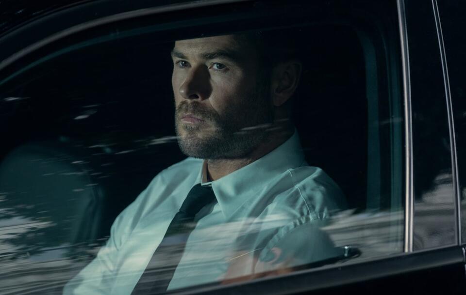 The ending of ‘Crime 101’ explained: what happens to Mike and who dies ...