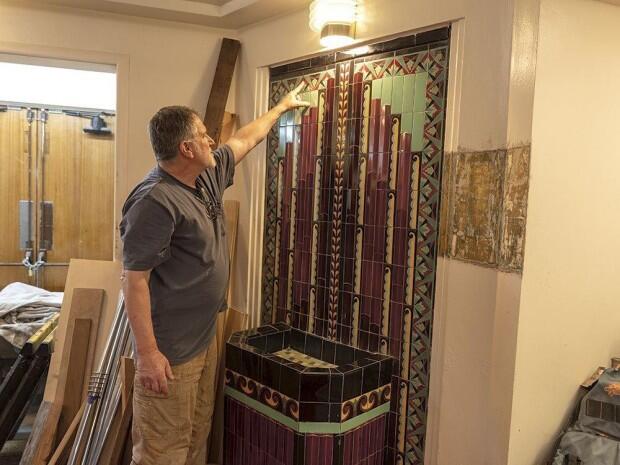 El Rey Theater Restoration Reveals Historical Art Deco After Removing ...
