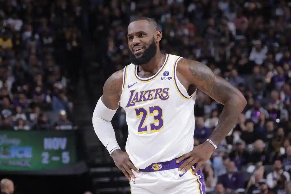 Lakers’ LeBron James Reveals ‘Second Decision’ After Viral Tease - NewsBreak