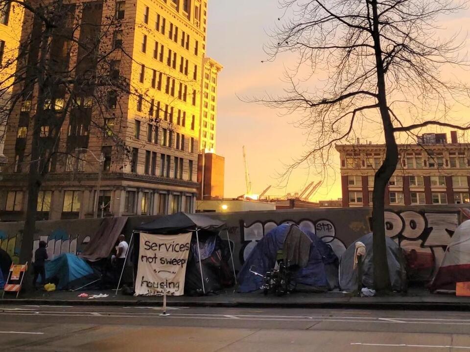 ACLU sues Washington city over anti-homeless camping laws ACLU sues Washington city over anti-homeless camping laws