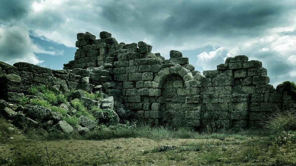 Ancient Megastructures: The Engineering Feats of Prehistoric Builders ...