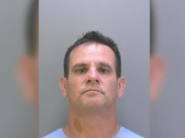 Hendry County man accused of molesting minor, threatening her family Hendry County man accused of molesting minor, threatening her family