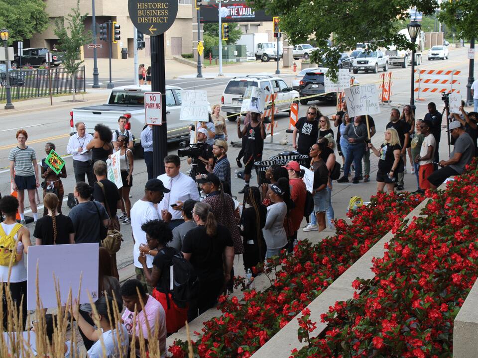 Community protests Sonya Massey shooting at Sangamon County Building Community protests Sonya Massey shooting at Sangamon County Building