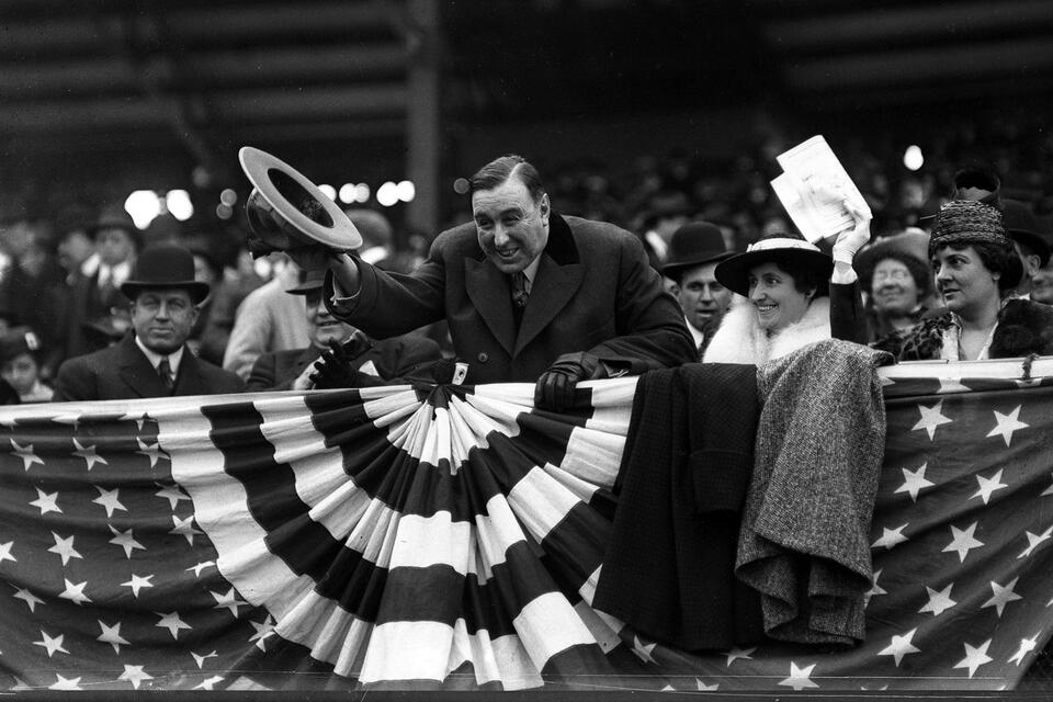 Has Chicago Ever Had a Republican Mayor? - NewsBreak