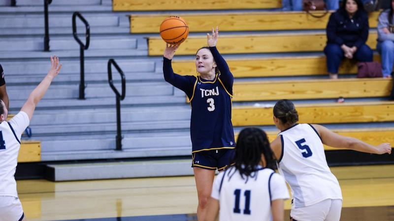 Fricker, Women's Basketball Shoot Past Kean, 76-37 - NewsBreak