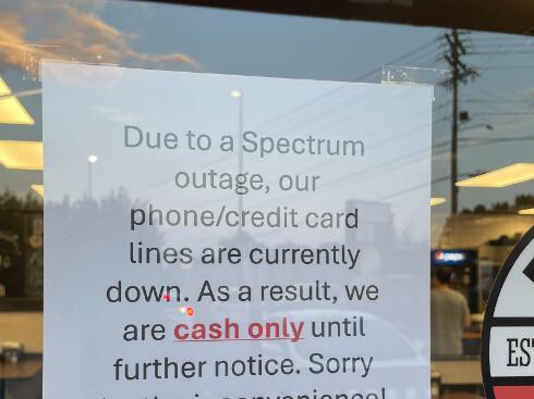 Local businesses and restaurants impacted after Spectrum internet outage