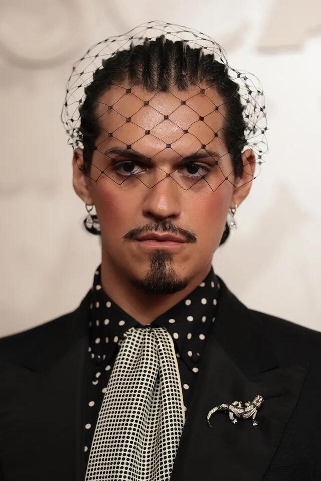 Omar Apollo Gives Actual Glam at the 2025 Oscars - NewsBreak