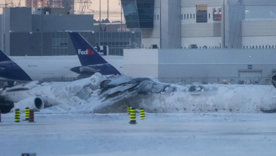 Has a Plane Ever Crashed Upside Down Before the Toronto Delta Flight ...