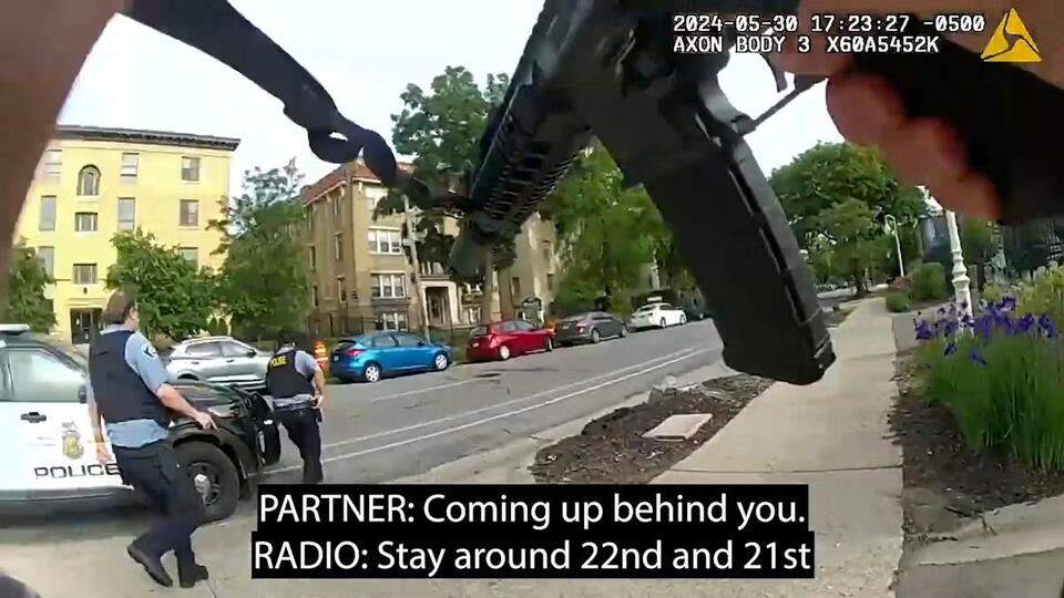 Body camera video captures frantic moments, intense gunfire after fatal ...