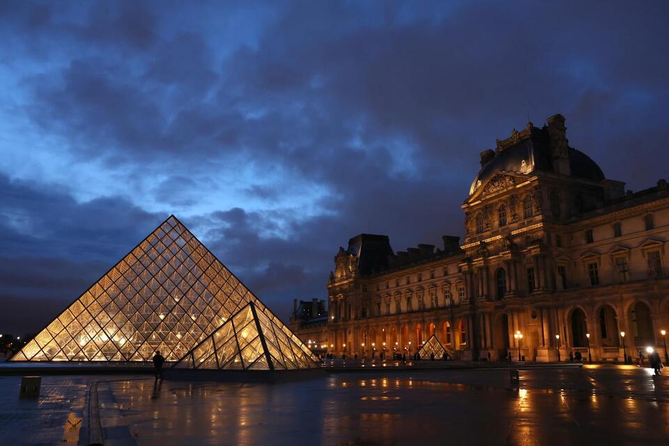 How did the Louvre thieves escape after the heist? New footage shows ...