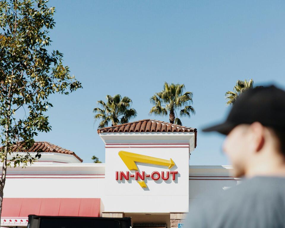 In-N-Out President Refuses to Remove Bible Verses From Packaging ...