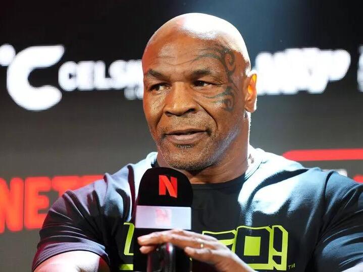 Jake Paul sent chilling warning by pro boxer ahead of Mike Tyson fight