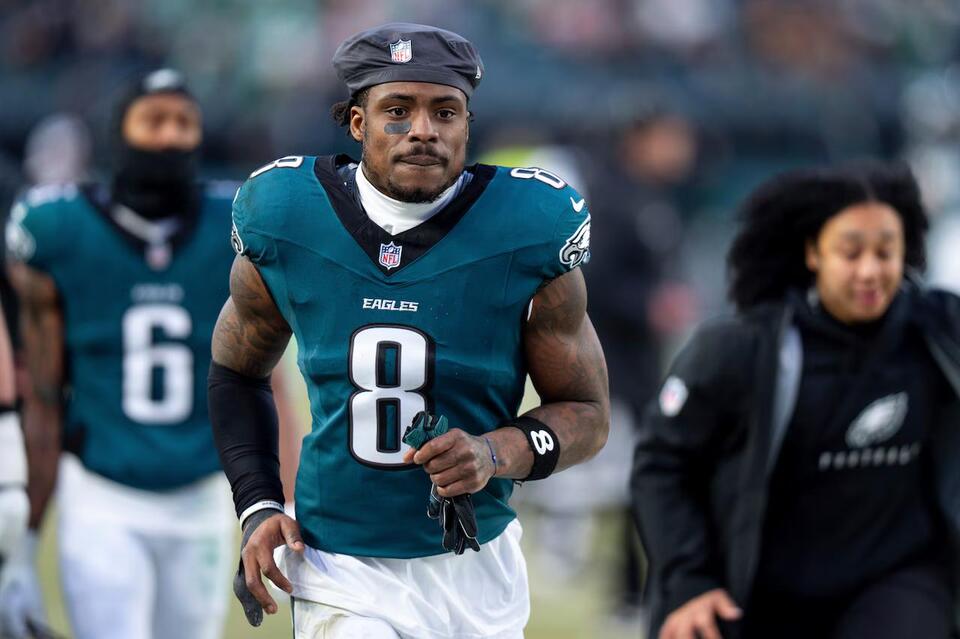 ‘Hated’ Eagles star is misunderstood: He cried over football, has a ...