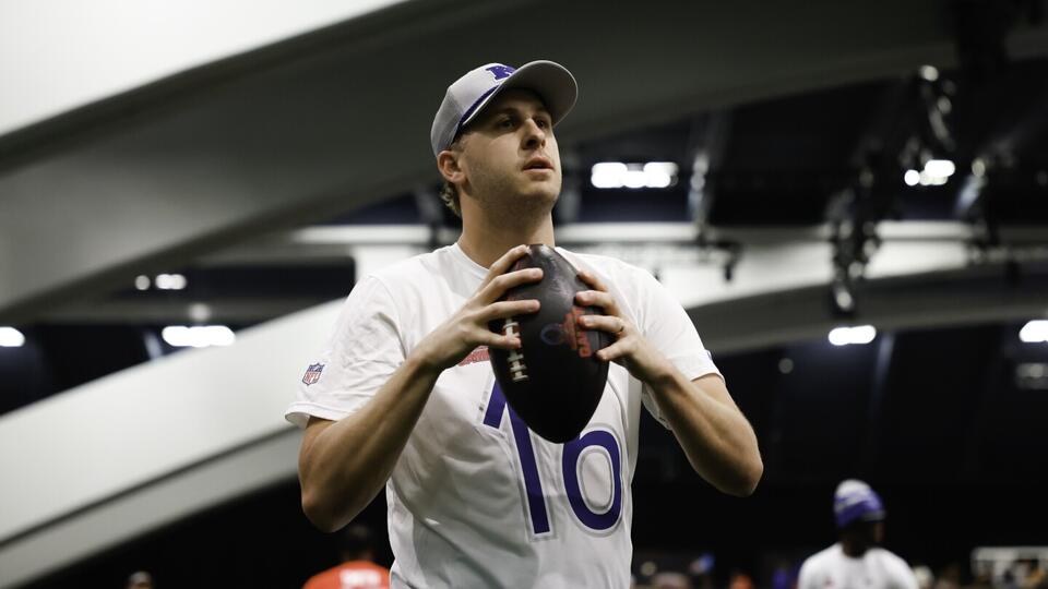 Lions restructure Jared Goff’s contract, free up $32 million in cap ...