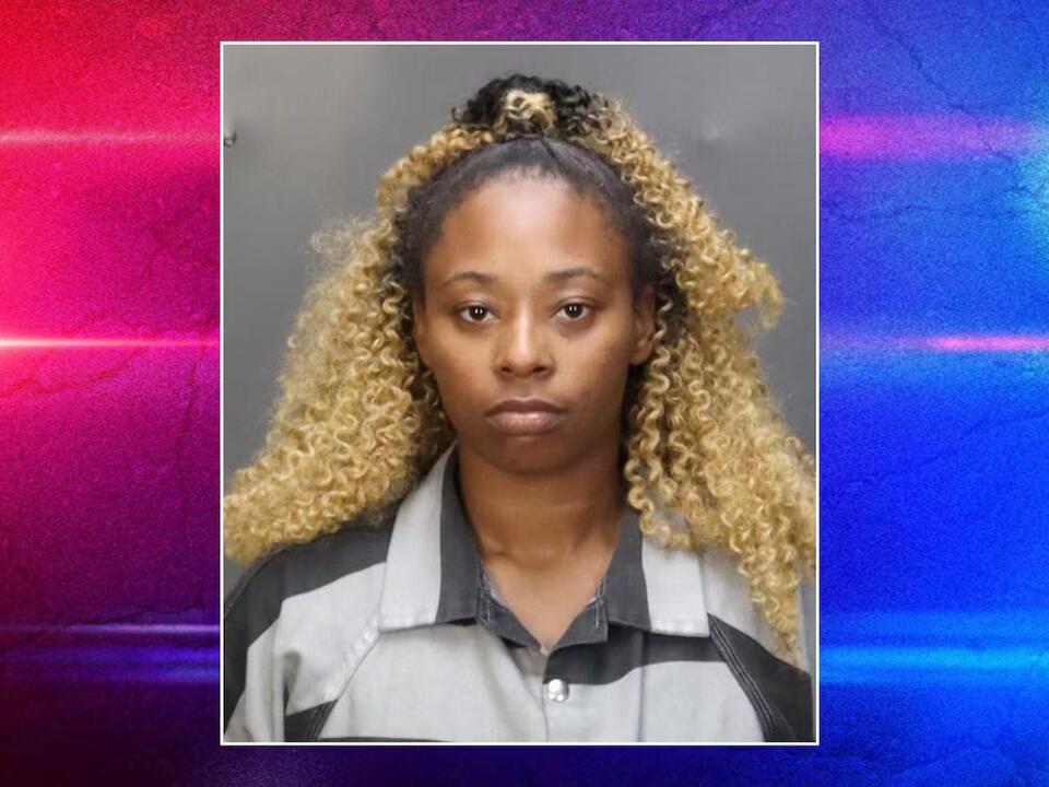 Waco woman arrested after assaulting neighbor, breaking into her home ...
