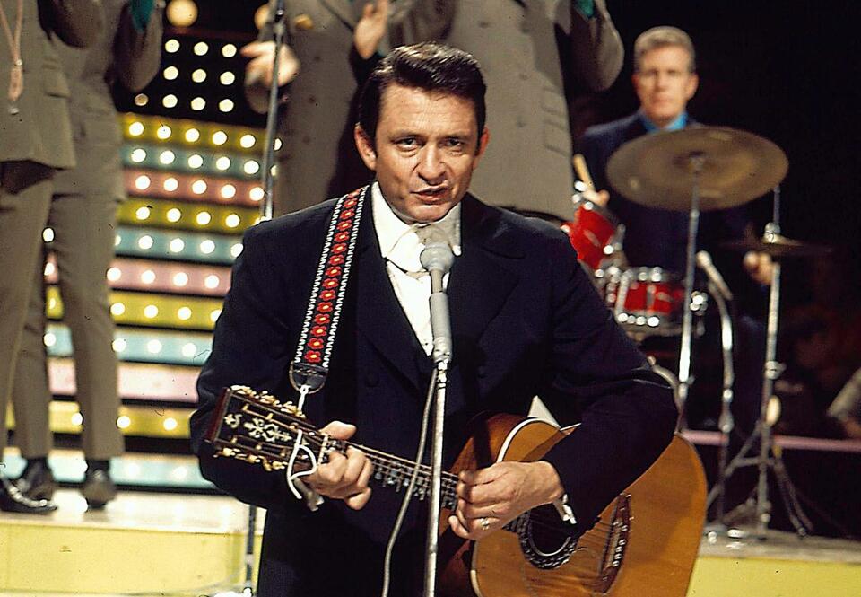 10 Best Johnny Cash Songs of All Time - NewsBreak